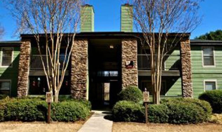 High Ridge Apartments | Premier Corporate Housing